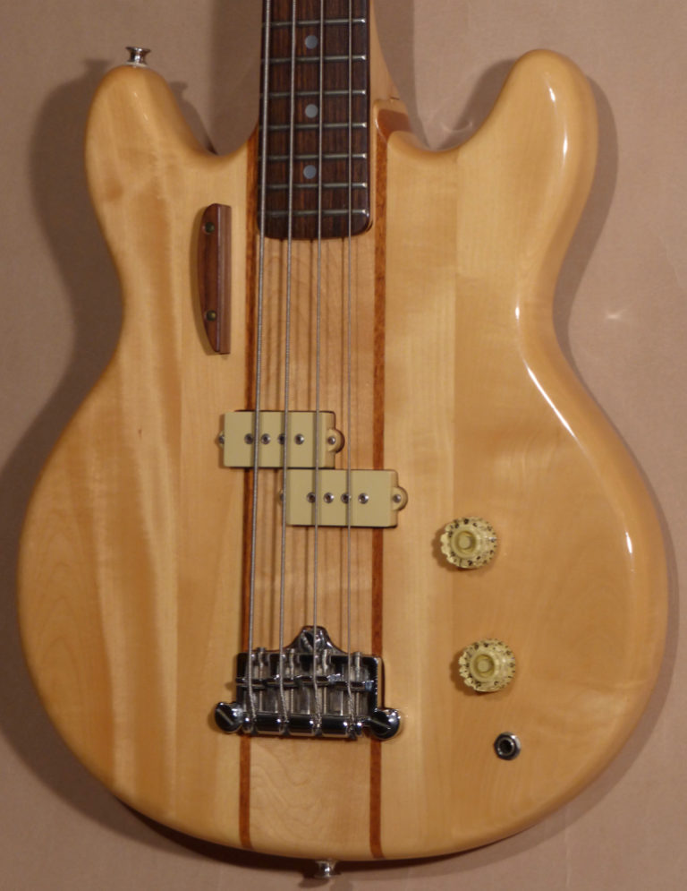 1979 Vantage VS650B Bass - SOLD - Greg Boyd's House of Fine Instruments