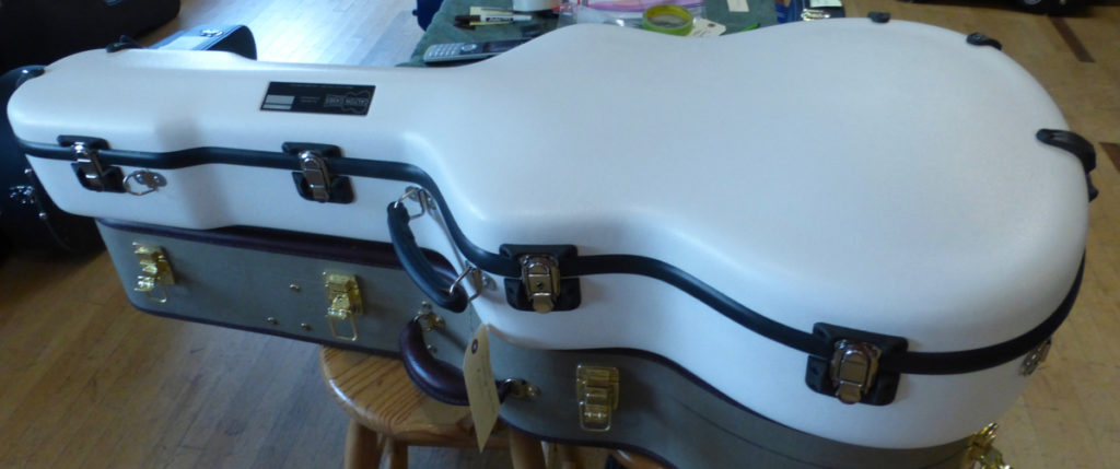 Calton "000" 12-fret case- SOLD