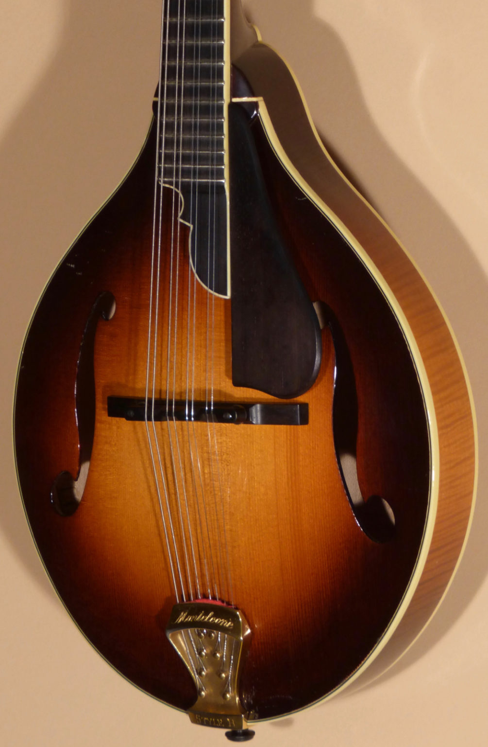 1988 Monteleone Model B Mandolin- SOLD - Greg Boyd's House of Fine ...