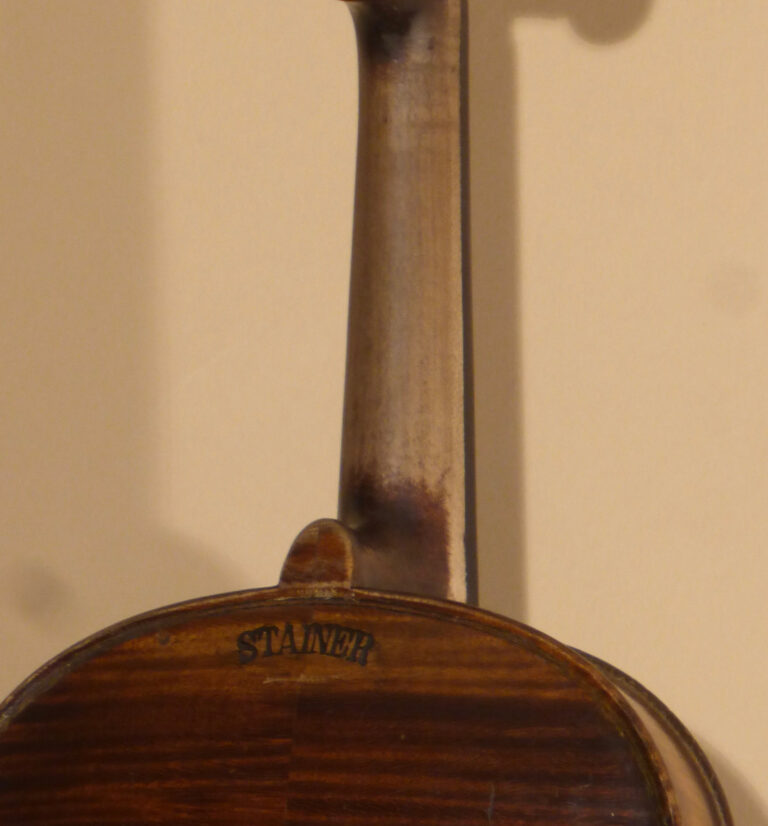 Stainer Violin - Dark Brown- SOLD - Greg Boyd's House of Fine Instruments